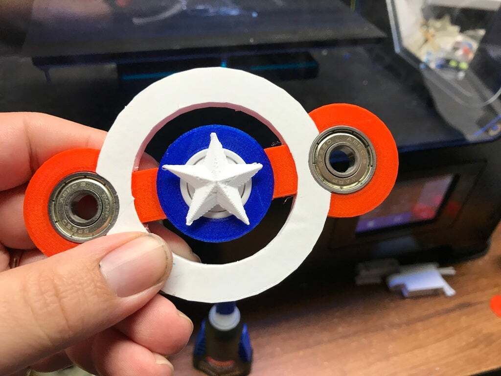 Free STL file Captain America Shield Fidget Spinner・3D printing model ...
